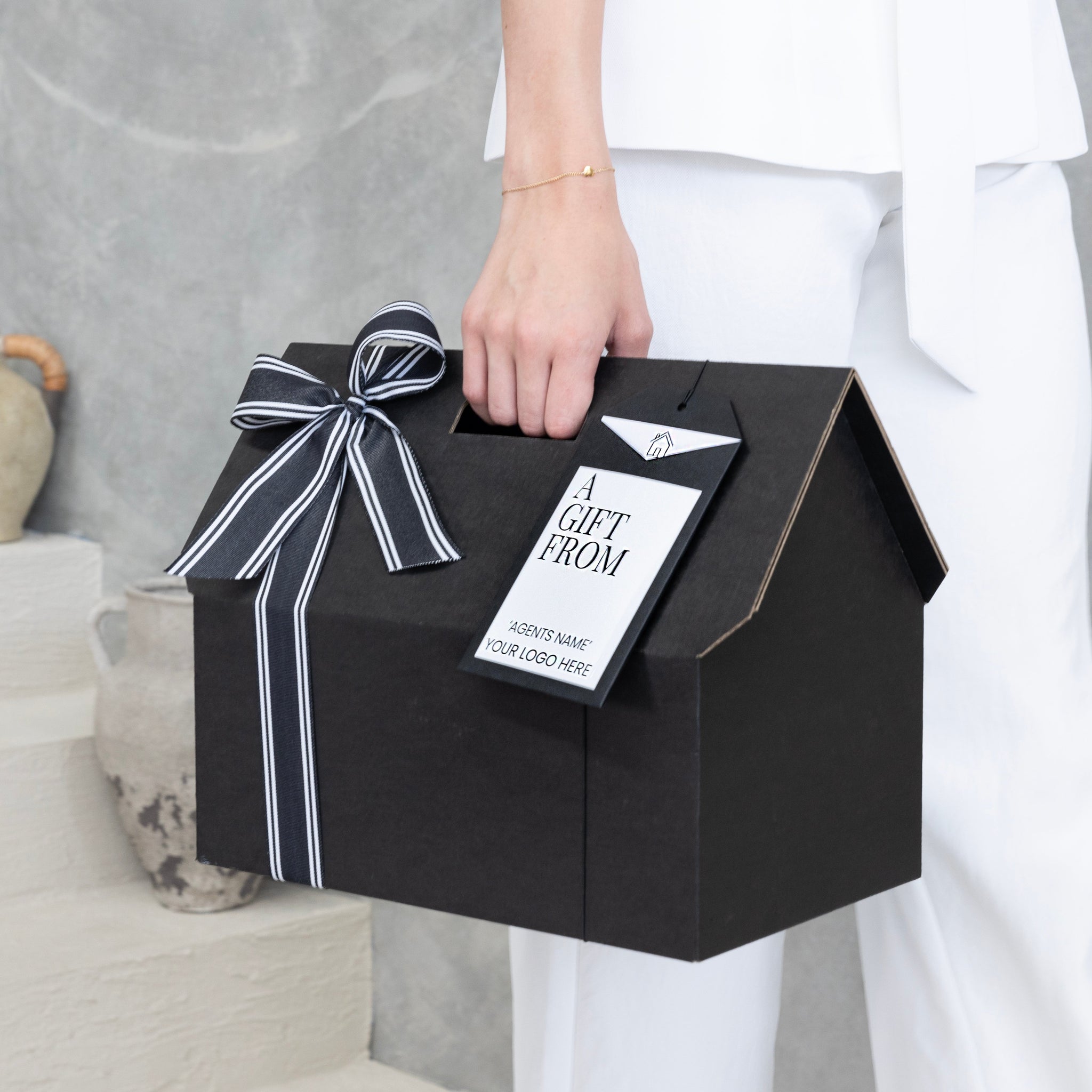 Luxe home boxes